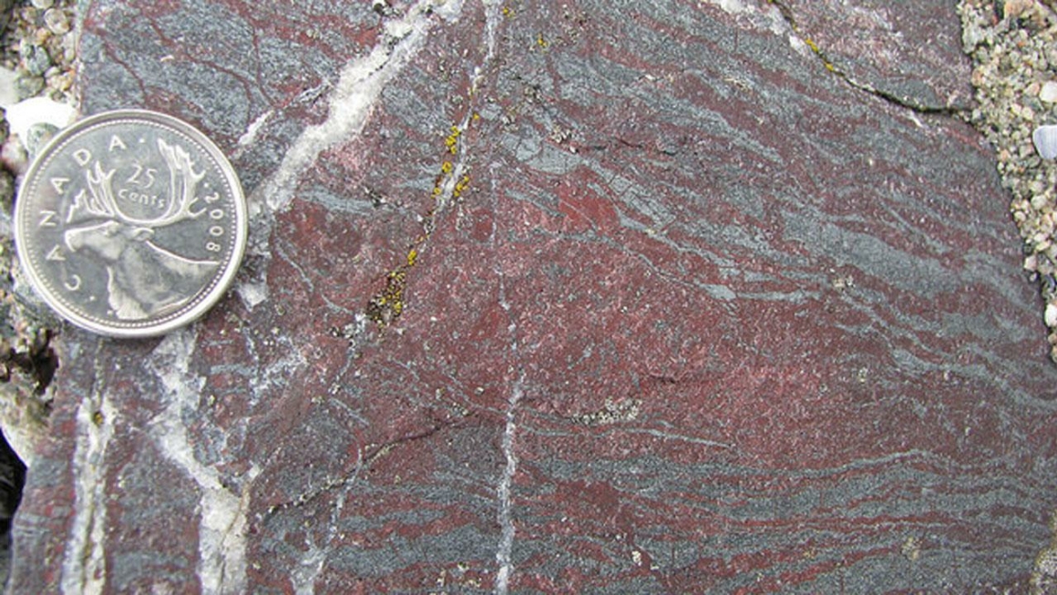 A Recent Rock Discovery Could Completely Rewrite History About Life On ...