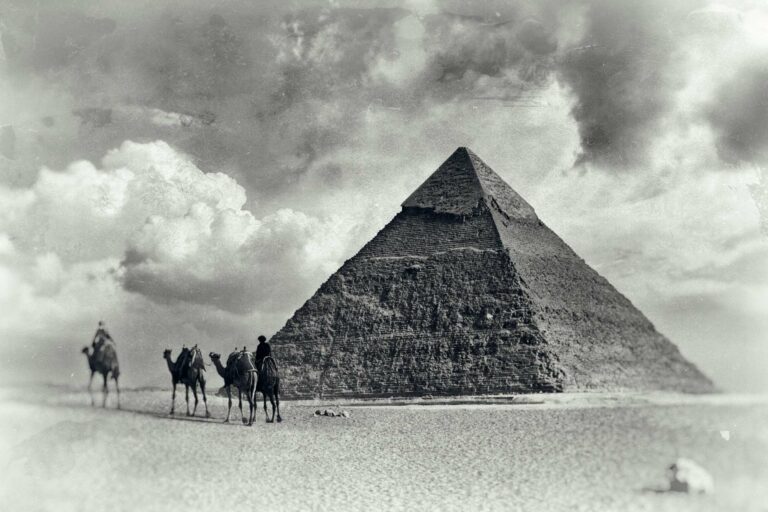Study Reveals The Great Pyramid Of Giza Can Focus Electromagnetic Energy